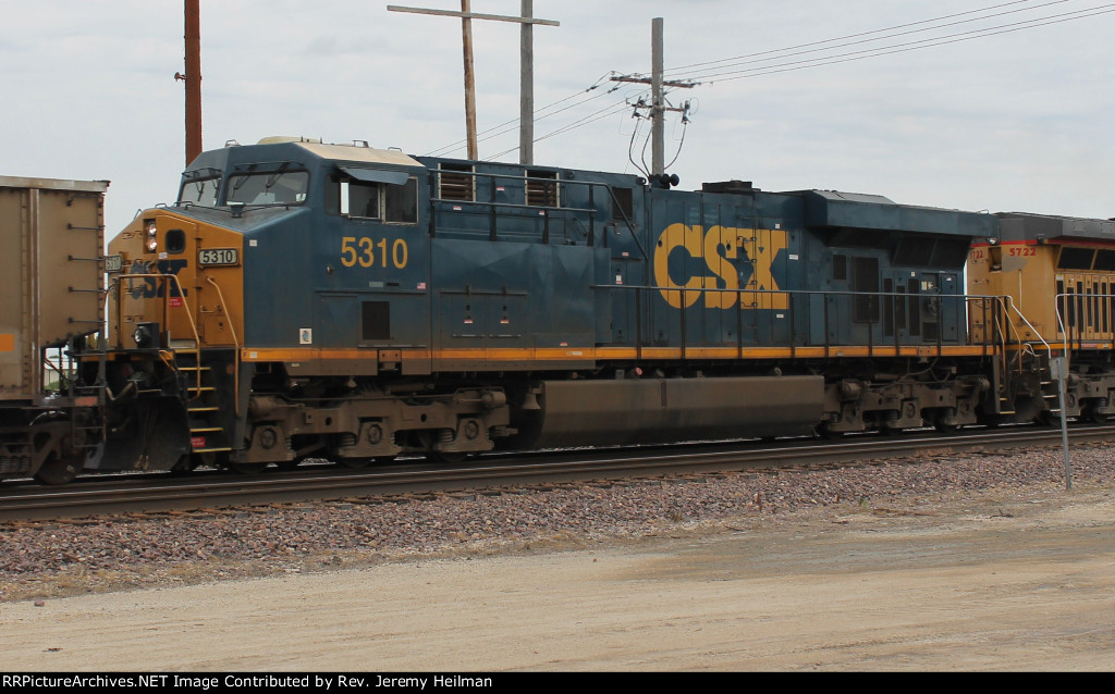 CSX 5310 (2)